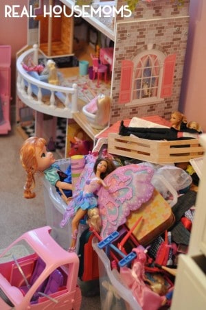 Shoes, Brushes and "Where is Ken?": Organizing Barbie Clutter ⋆ Real ...