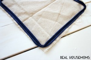 DIY Stenciled Hot Pad Holder ⋆ Real Housemoms